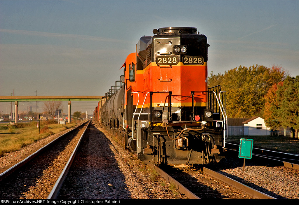 BNSF 2828